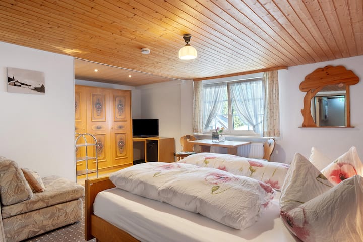 Doppelzimmer Nr 5 - Titisee-Neustadt