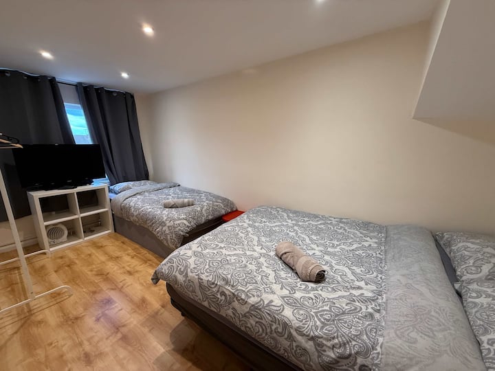 Chelmsford 5 Bedroom's Large House Garden+ Parking - Chelmsford
