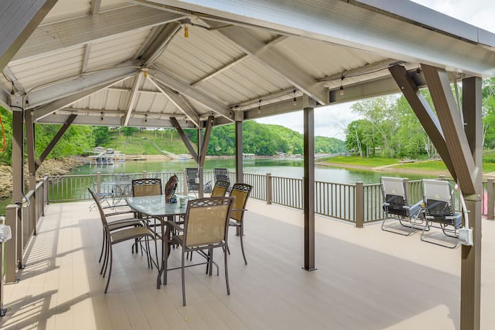 2-story Dock & Deck At Huge Family Home In Doyle! - Rock Island State Park, Rock Island
