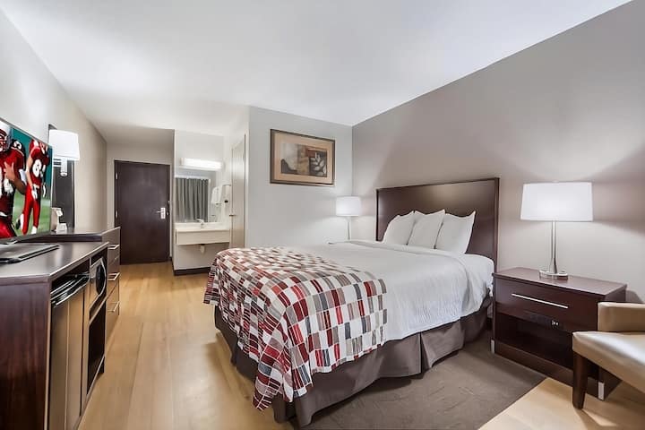 Great Stay Near The Old Market! Pet-friendly - Council Bluffs, IA