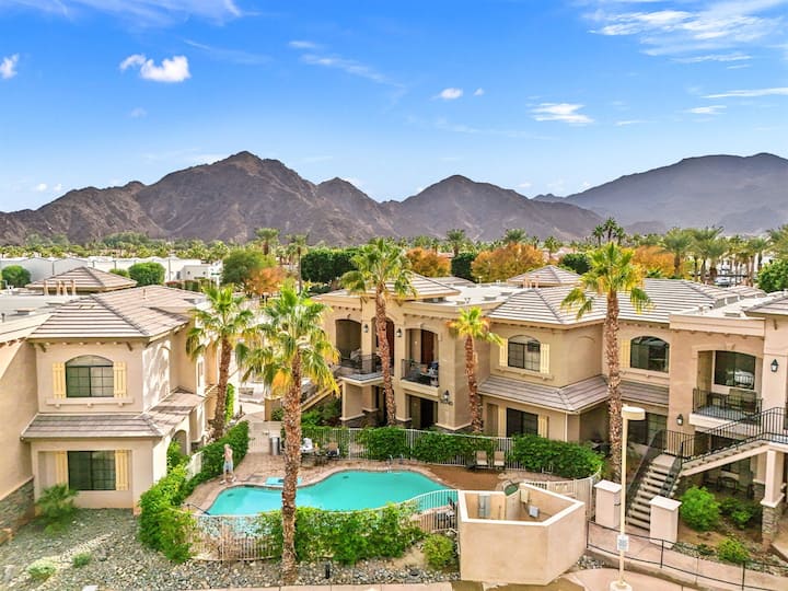 #2 Santa Rosa Plaza 1 Bedroom Condo - La Quinta, CA