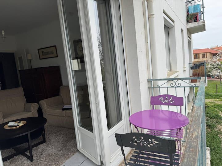 Appartement 2 Chambres Avec Balcon à Prades (66500 - Prades