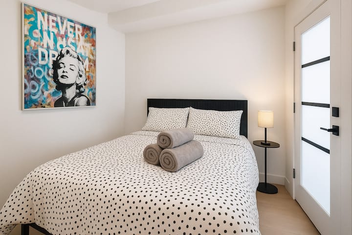 1br Downtown Atwater! Chic And Glam Nightlife Spot - Lasalle