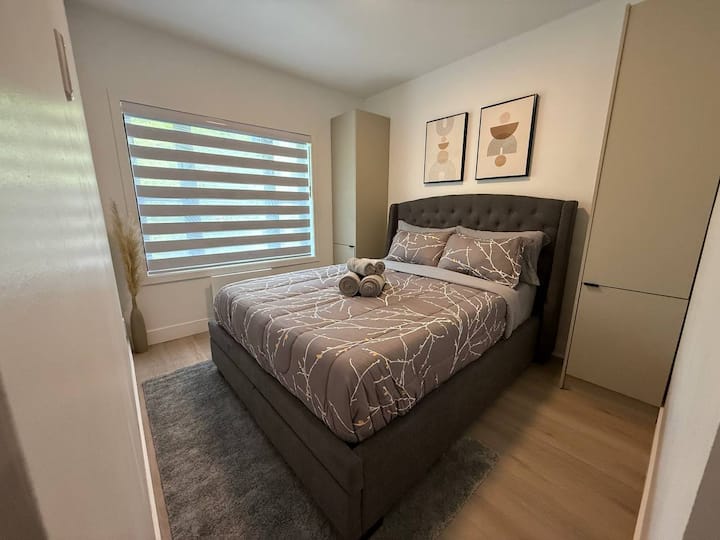 High Fashion Downtown Living City Heart Of Mtl - Montreal