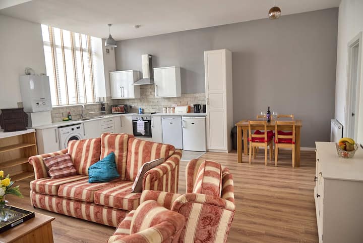 Iconic Apartment - Littleborough - Rochdale