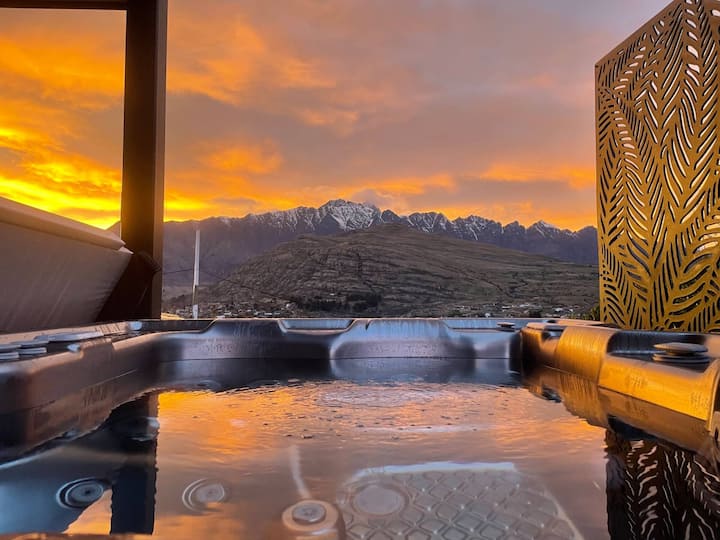 Lakevista Haven • Spa Pool / Hot Tub With Views - Queenstown, New Zealand