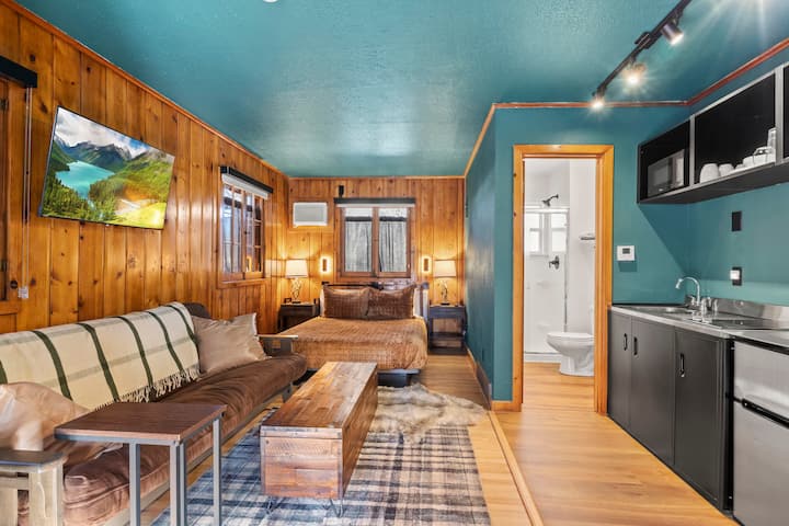 Timber Lodge #30 - Colorado Springs, CO