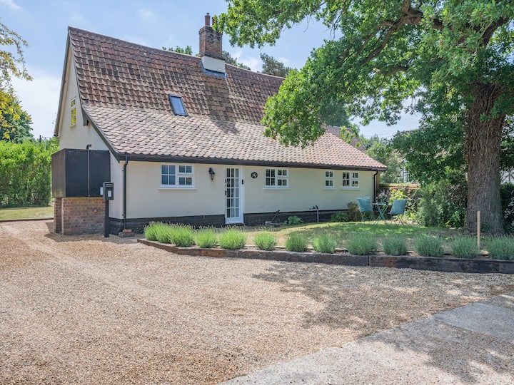 Oak Tree Cottage - Diss