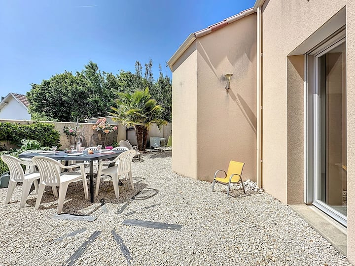 Les Embruns By Interhome - Pornic