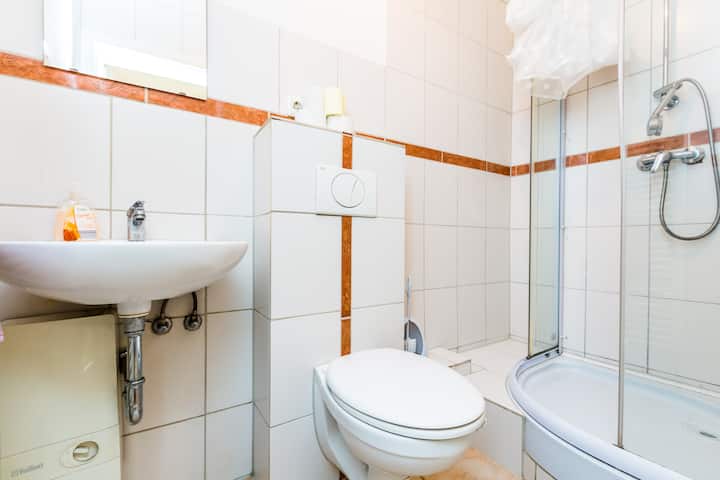 T03 Work & Stay Mit Kostenlosem Stellplatz - Troisdorf