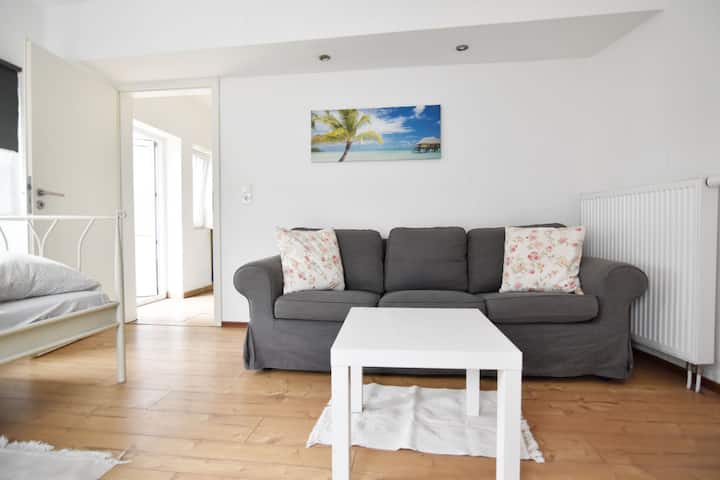 T13 Work & Stay Mit Pkw-stellplatz - Troisdorf