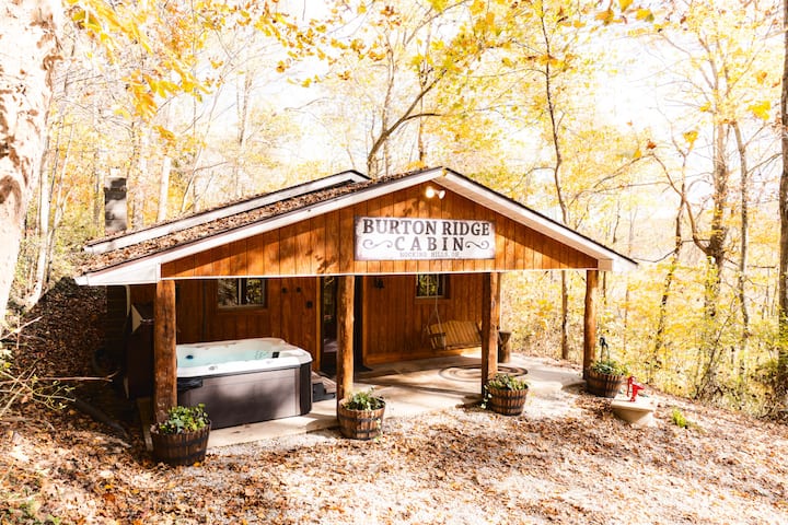 Burton Ridge Cabin  | Hot Tub & Sauna - Hocking Hills State Park, OH
