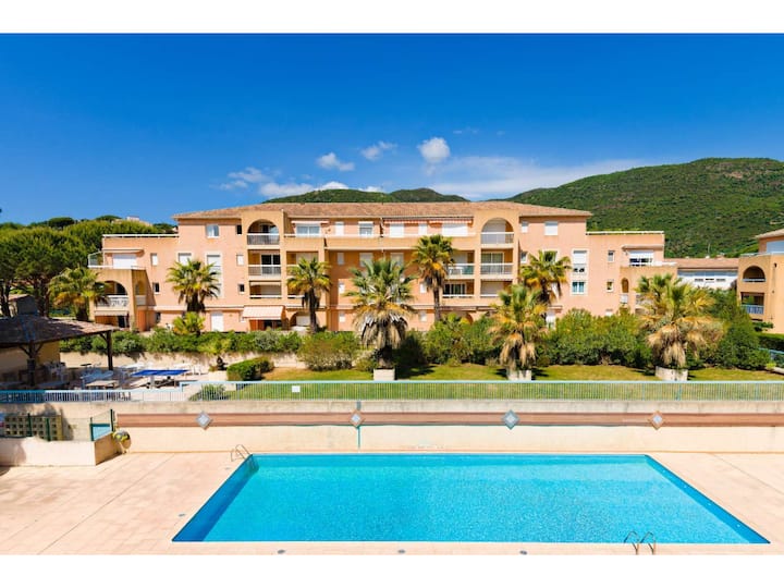 T2 Pour 5 | À 750m De La Plage + Piscine - Cavalaire-sur-Mer