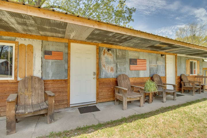 Fish & Boat: Angler's Cabin 2 Mi To White River - Bull Shoals, AR