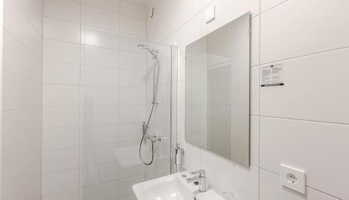 Unwind In Style: Classic Room, Elegance & Calm - Leeuwarden