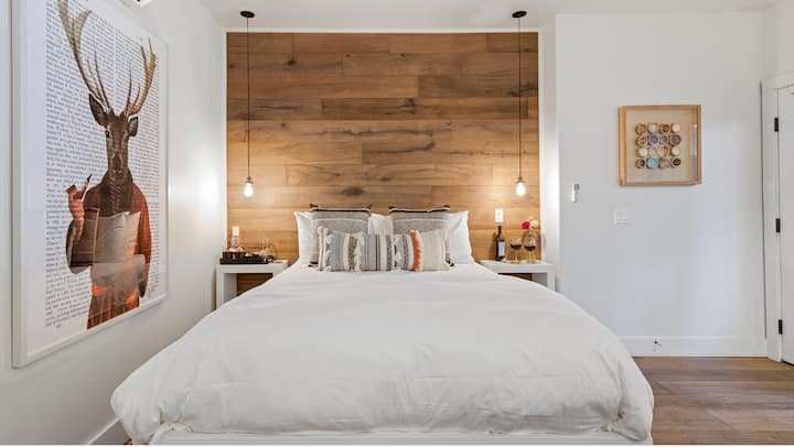 Onsite Spa Is Perfect For Unwinding - Idyllwild-Pine Cove, CA