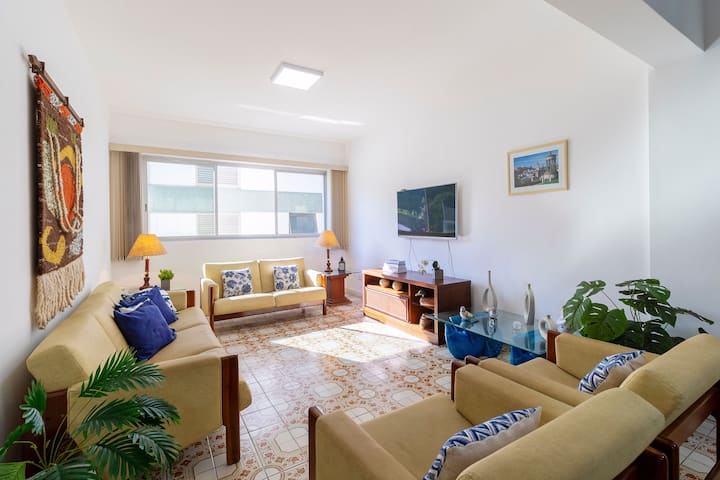 250m From The Beach W/ 4 Bedrooms|brazilian Corner - Guarujá