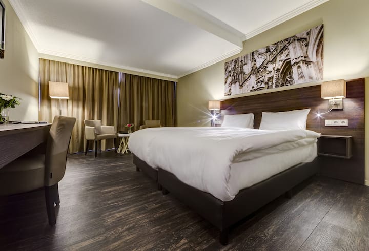 Stay Near Museums With Sauna And Terrace Access! - 's-Hertogenbosch