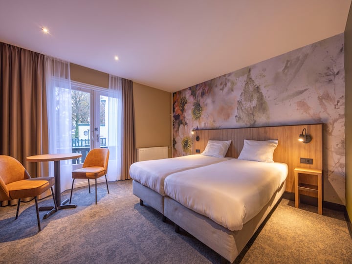 Relax By The Pool W/ Games & Nearby Cycling Trails - Wageningen