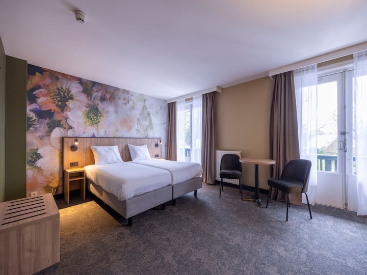 Unwind With Pool, Ping-pong, And Free Parking - Arnhem