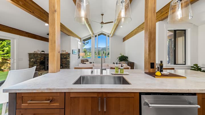 Mill Pond Luxe Retreat - Graeagle, CA