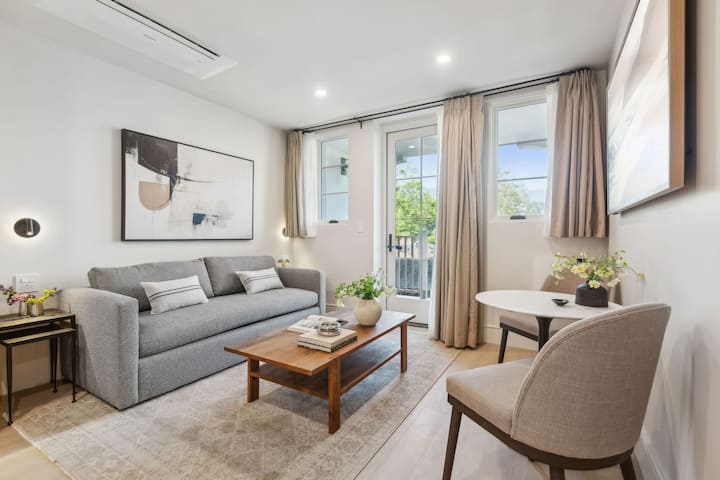 Casa Riviera 10 - Boutique Suites - 聖塔芭芭拉