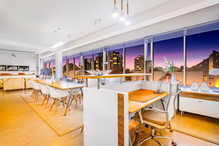 3br City Escape - Mountain View & Free Parking - Reykjavik