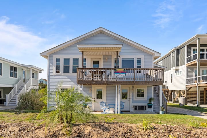 Experience Ocean Views At B'more Chill - Oak Island, NC