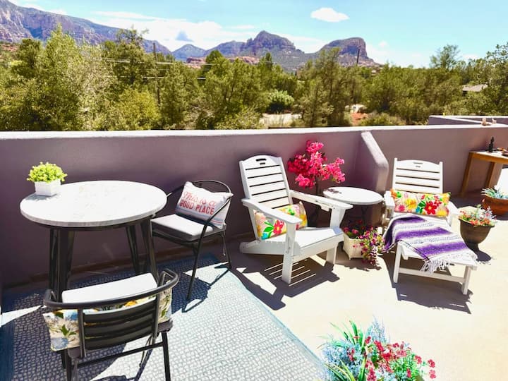 Red Rock Views, Central Location, Near Trails! - Sedona, AZ