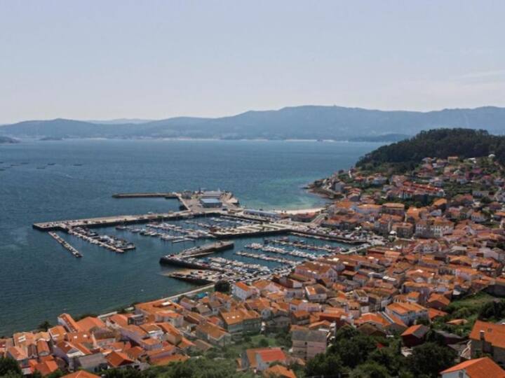 House In Muros With Beautiful Sea Views - Muros