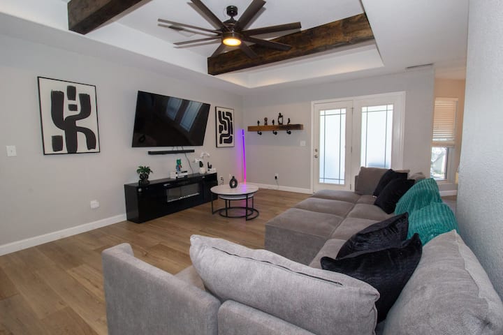 The Zen Den - Waynesville, MO