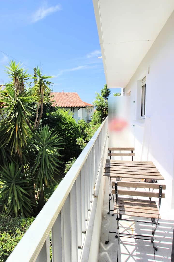 Bel Appartement Lumineux Avec Balcon Situé à - Biarritz
