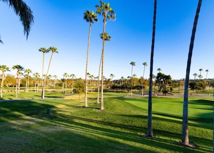 Premium Golf View Room L Spa, Pool, Beaches Nearby - Del Mar, CA