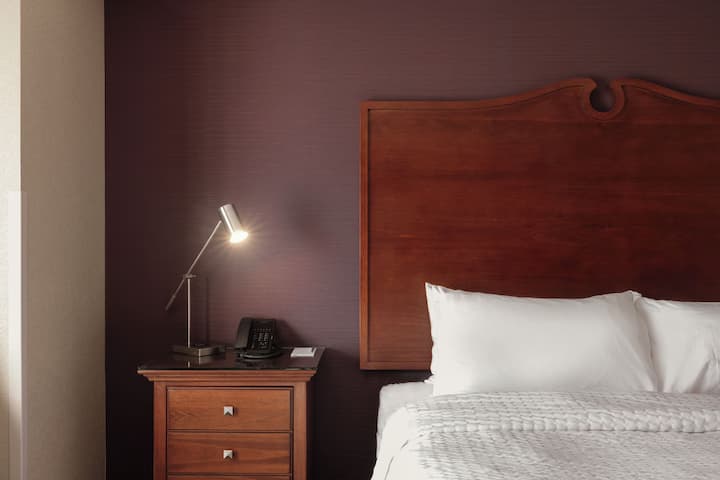 Modern Parker Retreat – Steps From Parks & Art - Parker, CO