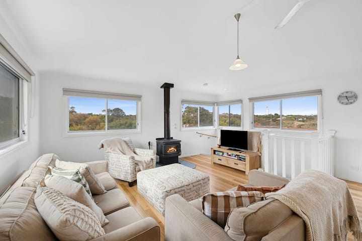 Lighthouse Views - Aireys Inlet