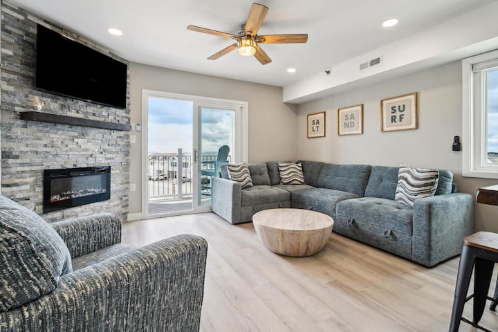 Breezy Point #301 - Rooftop Deck Panoramic Sunsets - Ocean City, MD
