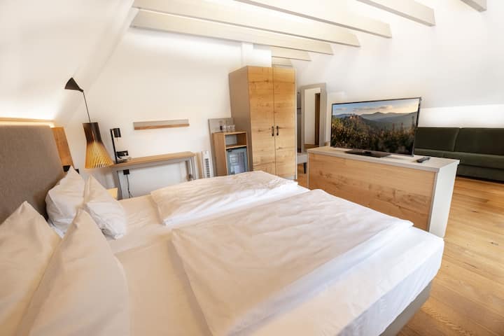 Hauptsitz Im Hauptsitz - Landau