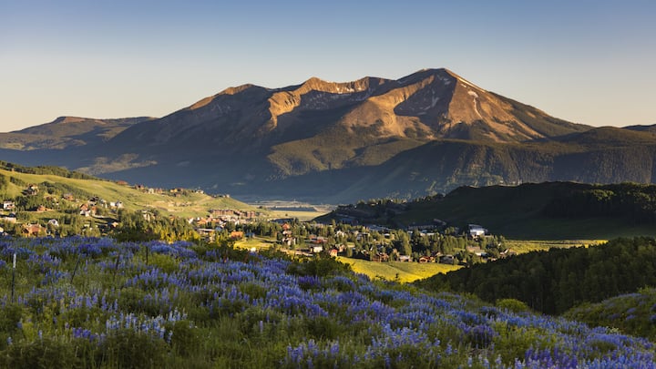Ultimate Mountain Access Condo | Ski & Hike Out - Crested Butte, CO