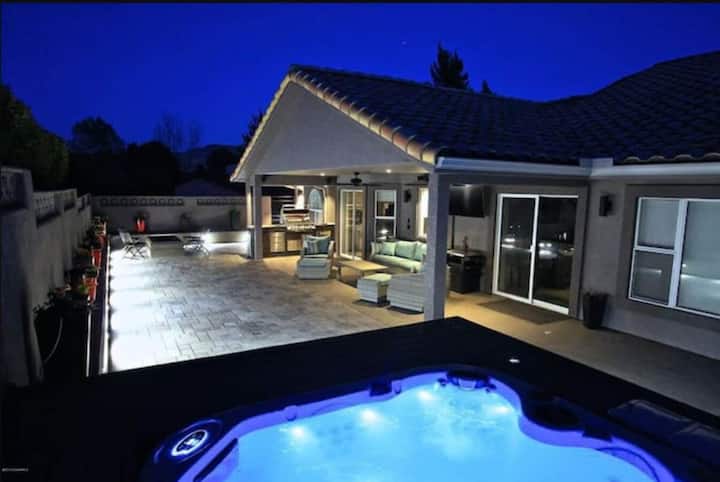 Myrinn - Stargaze, Relax In A Hot Tub W/ Red Rocks - Sedona, AZ