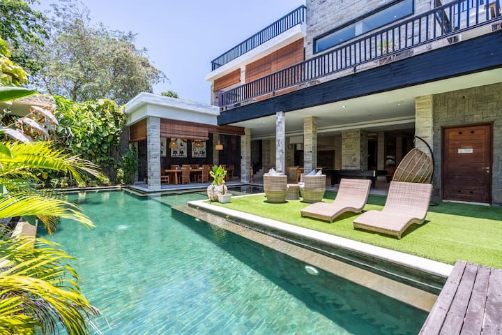 5br Tropical Jimbaran Villa, Private Pool Near Gwk - Australië
