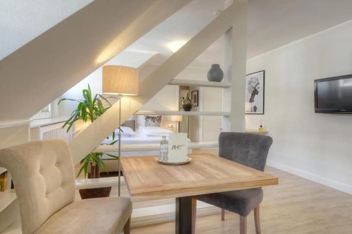 Premium Comfort Suite / Non Refundable - Düsseldorf