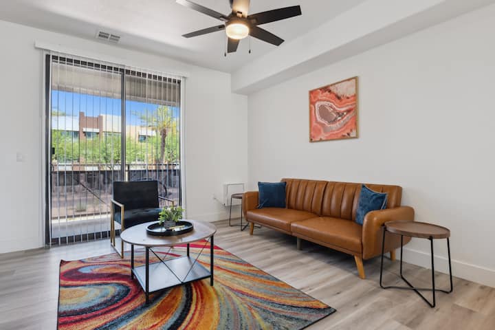 Cozysuites Glendale  - Westgate W Pool! 15 - Glendale