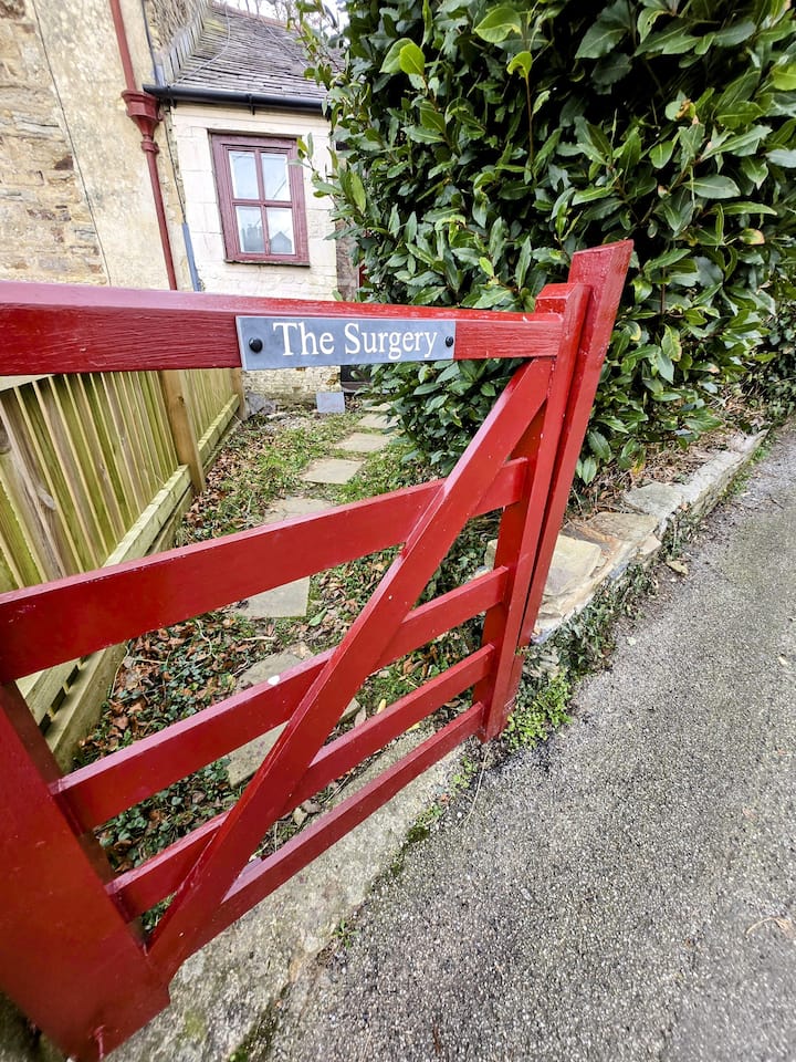 The Surgery, Bodmin - Can Sleep 4 - Bodmin