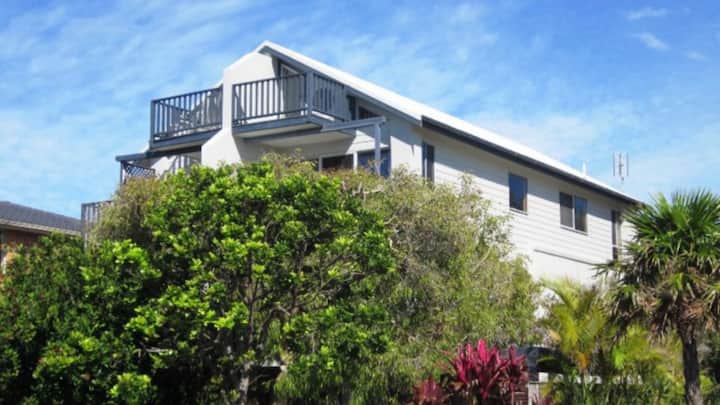 This Is Beachside Living! - Tea Gardens