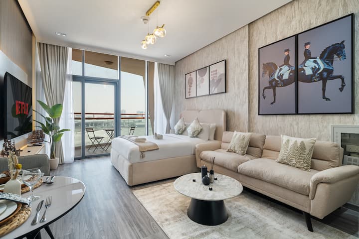 Trendy Studio Apartment In Binghatti Crystals - Dubai