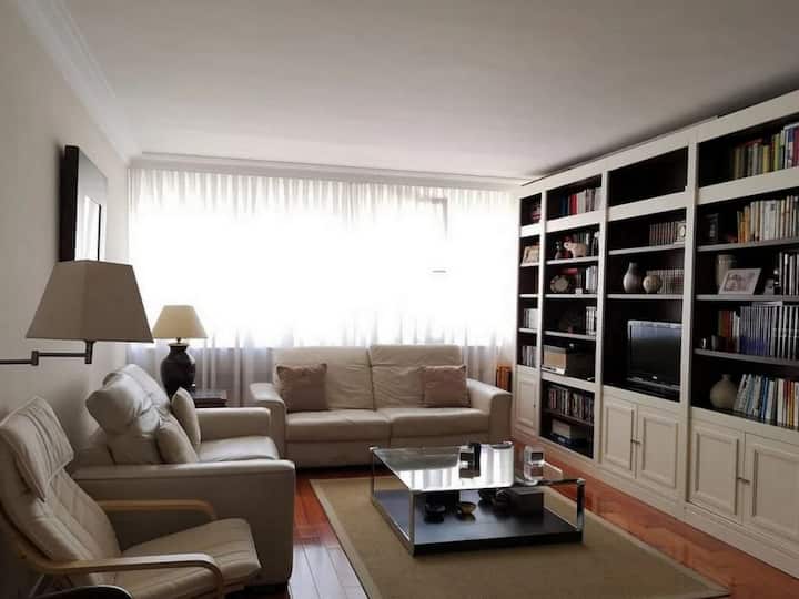 Lovely 2bdr Apartment - Girona