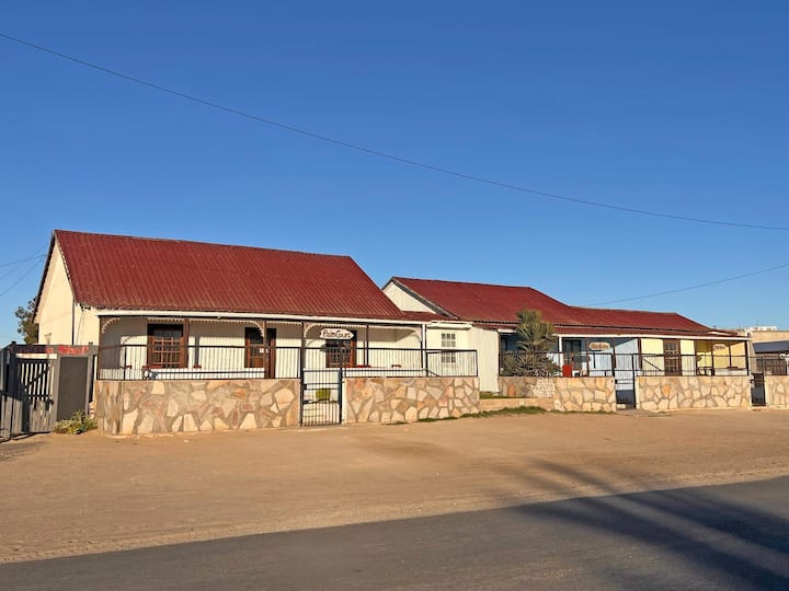 The Matchbox - Two Bedroom Cottage - Port Nolloth
