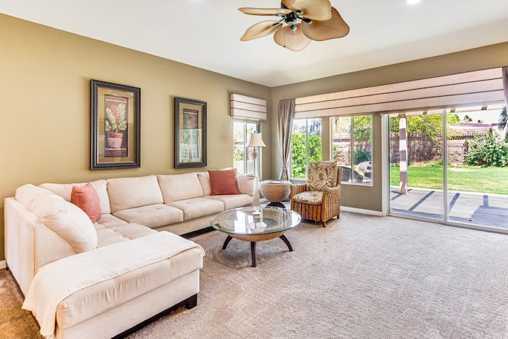 6 Mi To Old Town La Quinta: Golf Retreat W/ Patio - Coachella, CA