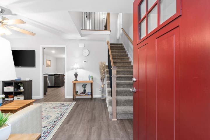 1-mile To Downtown Clarksville! Cozy In Queen-city - Clarksville, TN