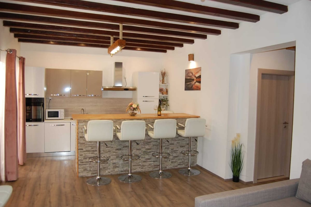 Holiday Home Luca - Houses for Rent in Šibenik, Šibenik-Knin County ...